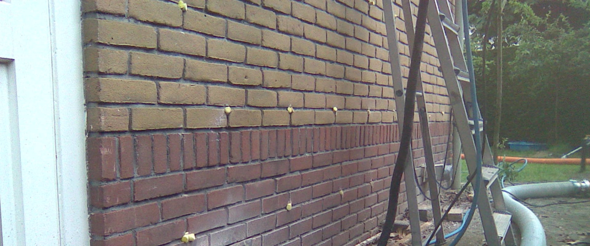 Hoe wordt spouwmuurisolatie verwijderd?